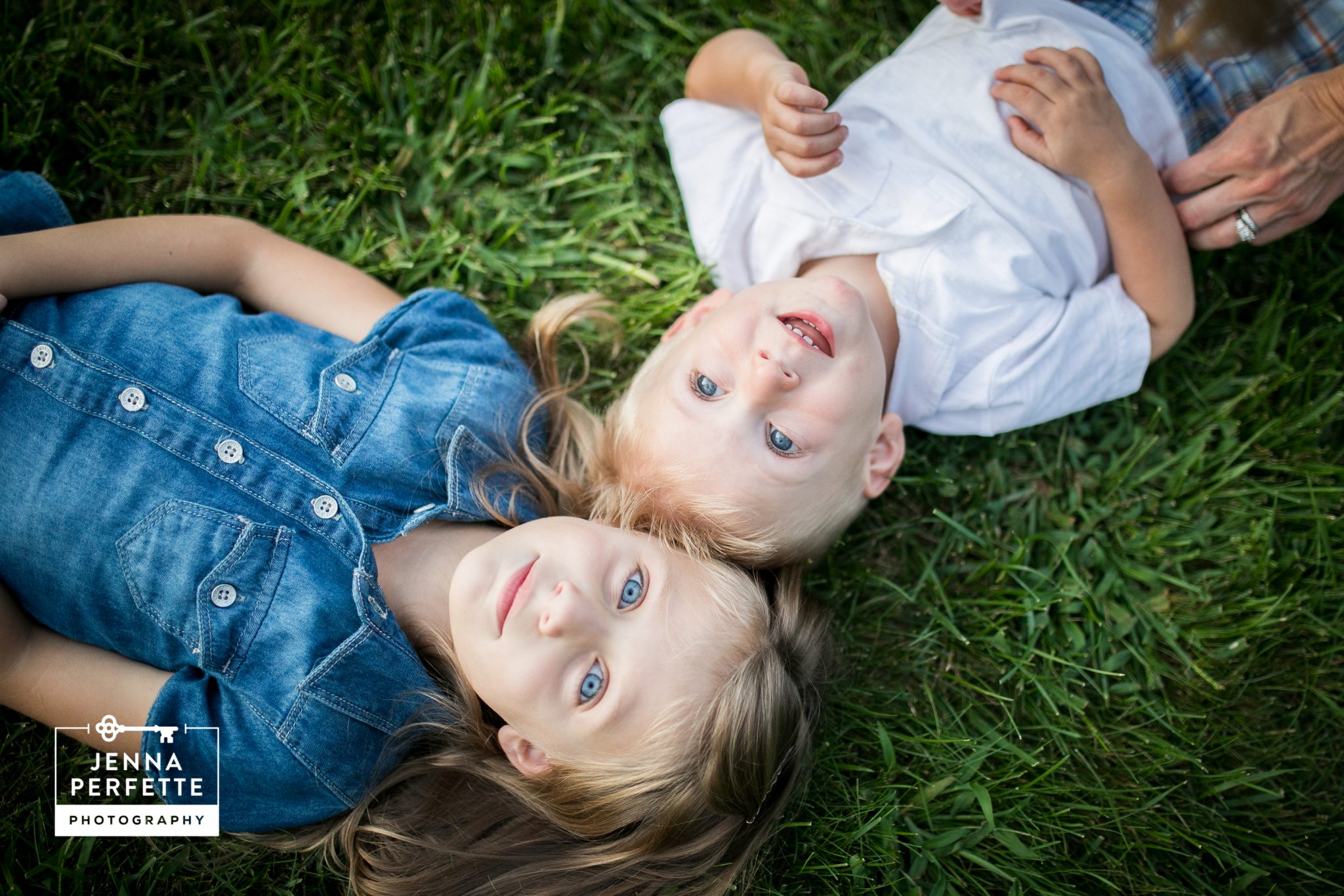 The Campbell Family – Natural Family Photos at Home | Jenna Perfette ...