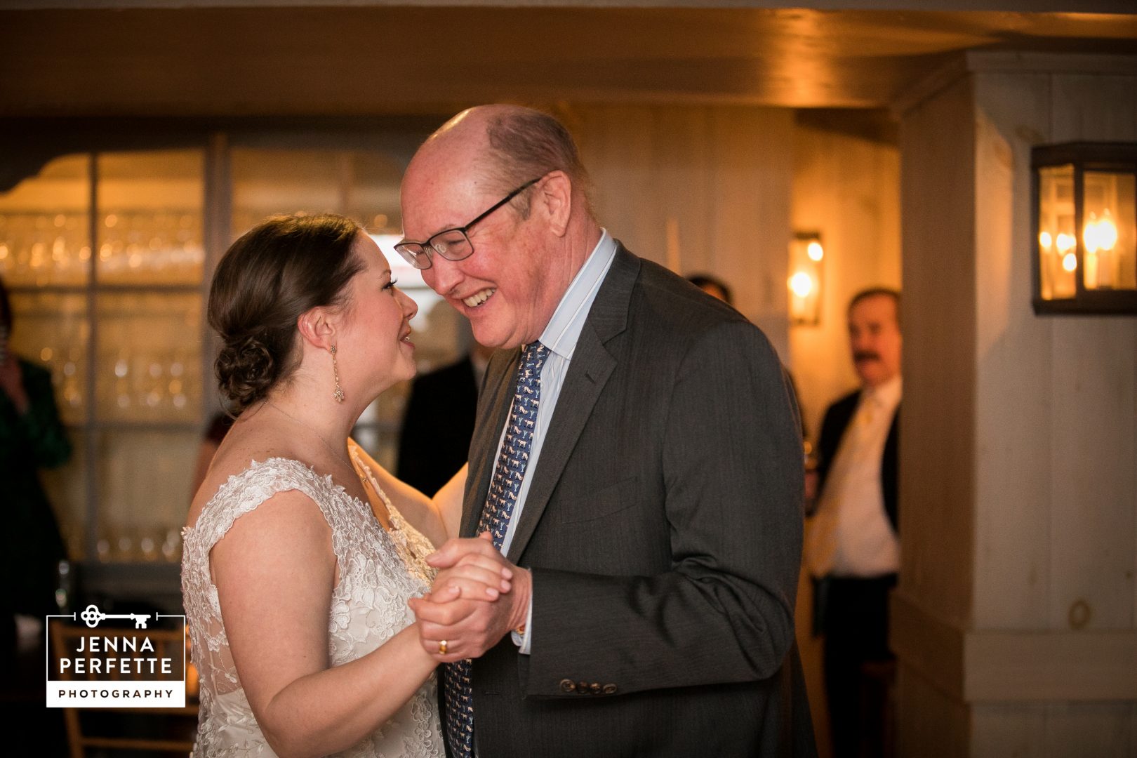 Intimate Winter Wedding – Brian & Amanda | Jenna Perfette Photography